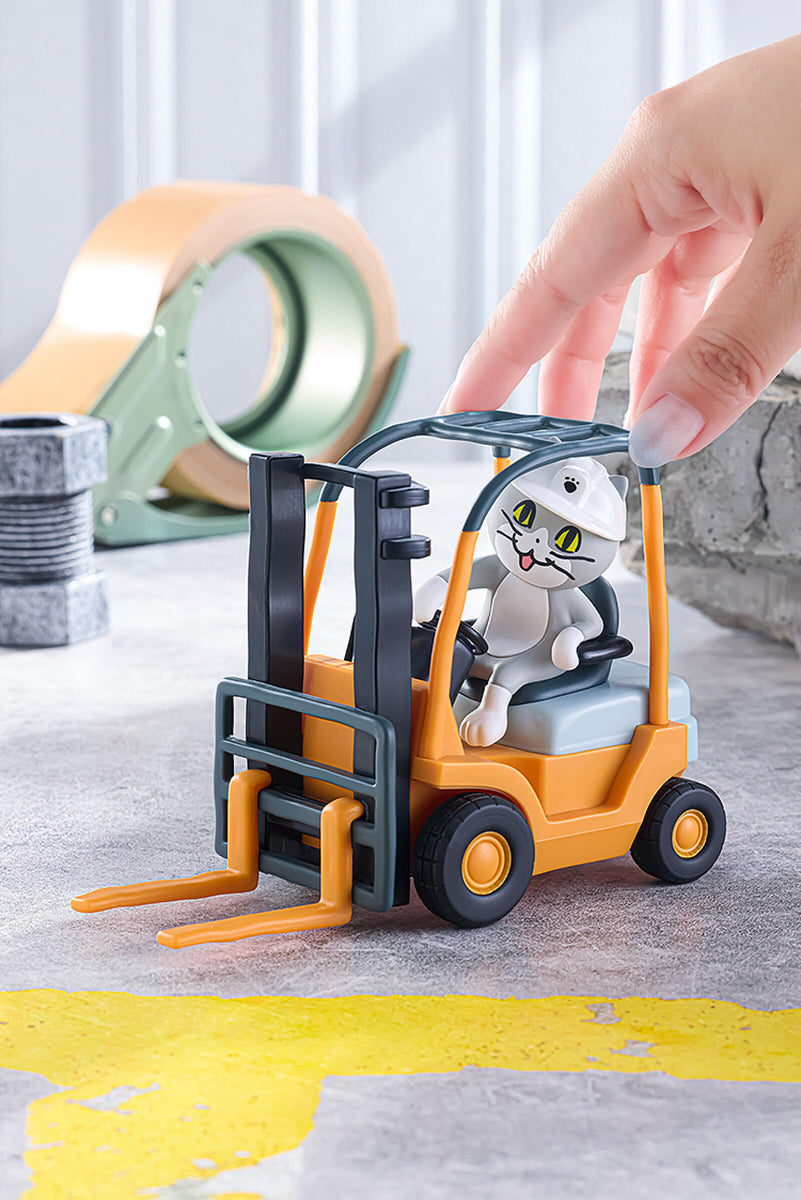 PRE ORDER Shigoto Neko: POP UP PARADE ZOOM! - Shigoto Neko – MegaCulture