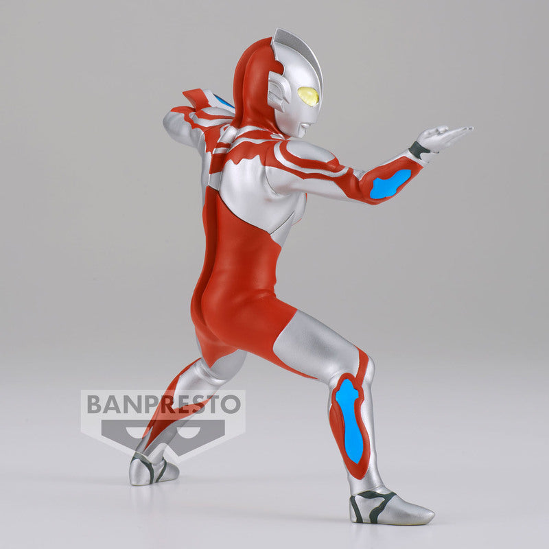Ultraman Ribut Hero's Brave Statue Figure ULTRAMAN RIBUT – MegaCulture