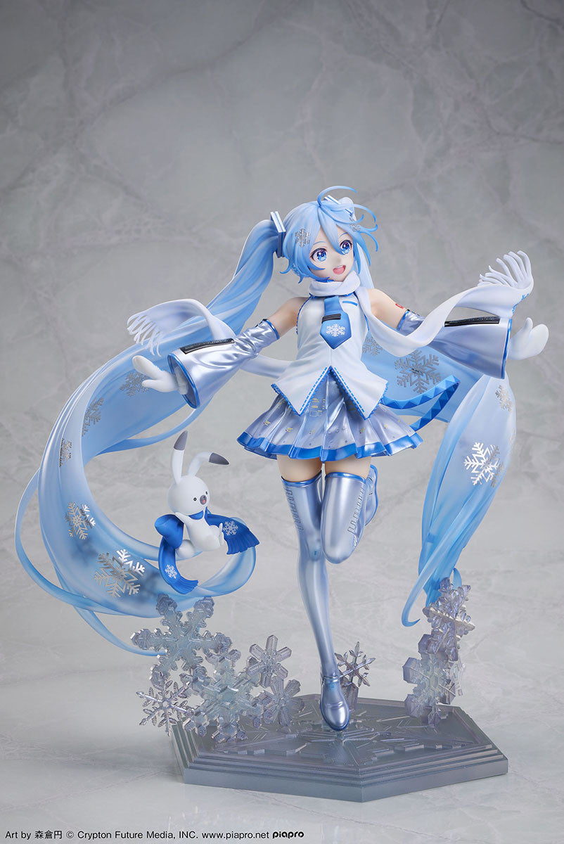 PRE ORDER Hatsune Miku: 1/7 SCALE FIGURE - Snow Miku (Sky Town 10th An ...